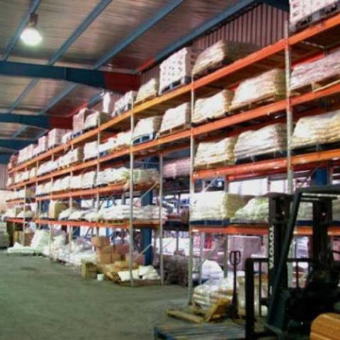 About Us - DCL Food Distributors